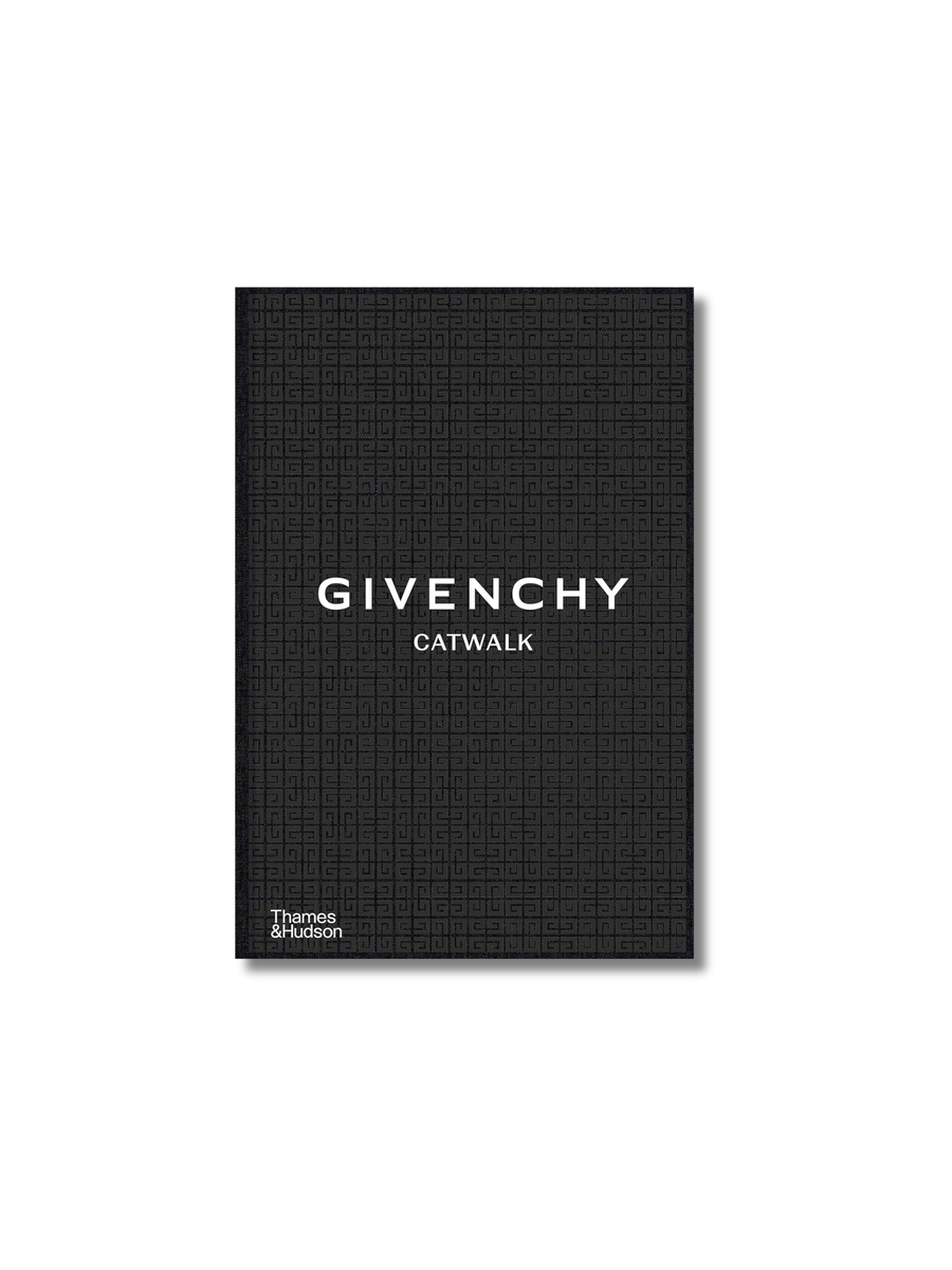 Givenchy Catwalk – Minoa Books